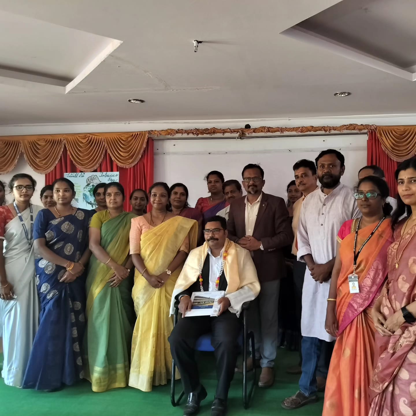 Home - Diamond College